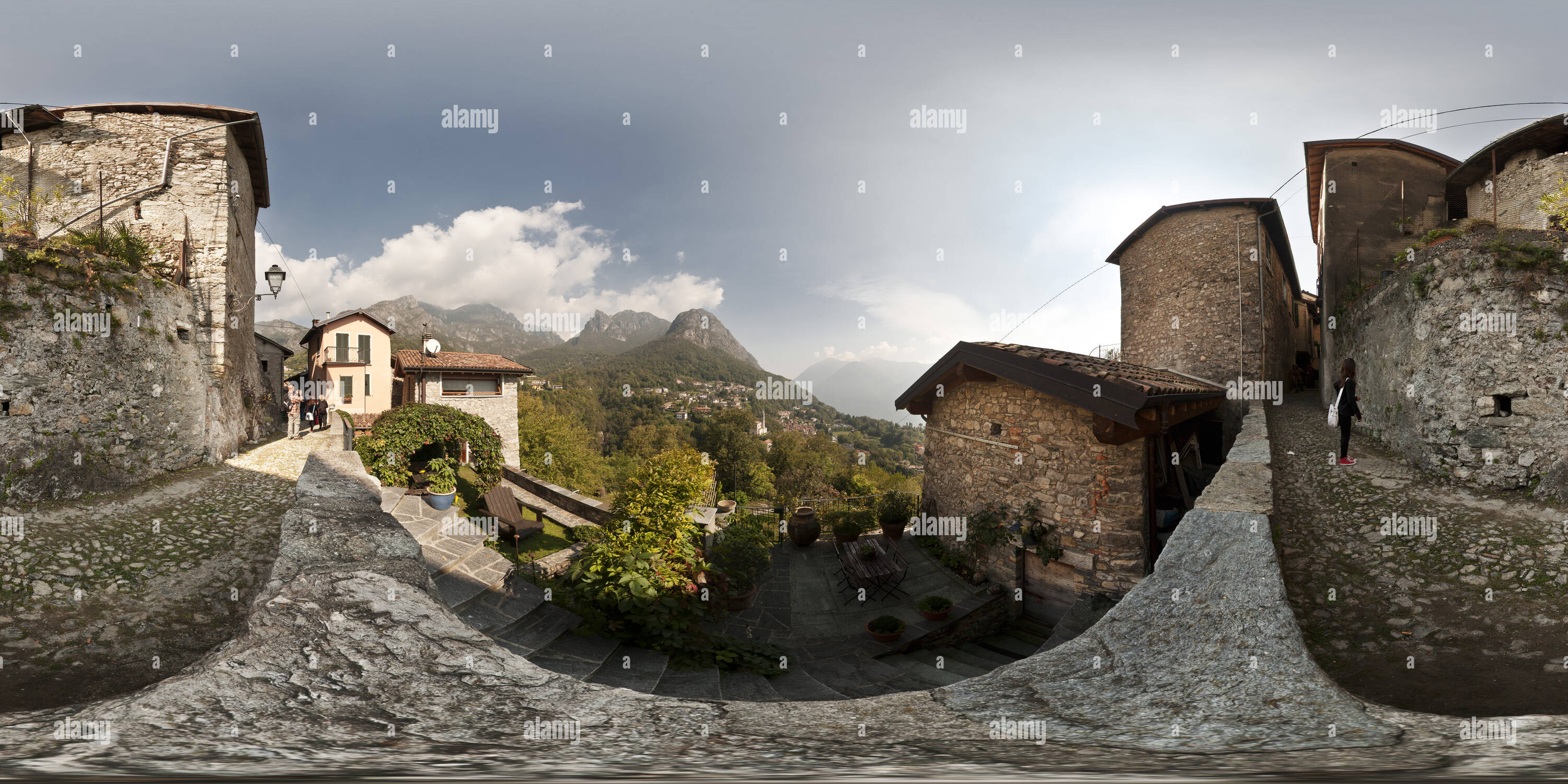 Castello valsolda Banque de photographies et d’images à haute ...