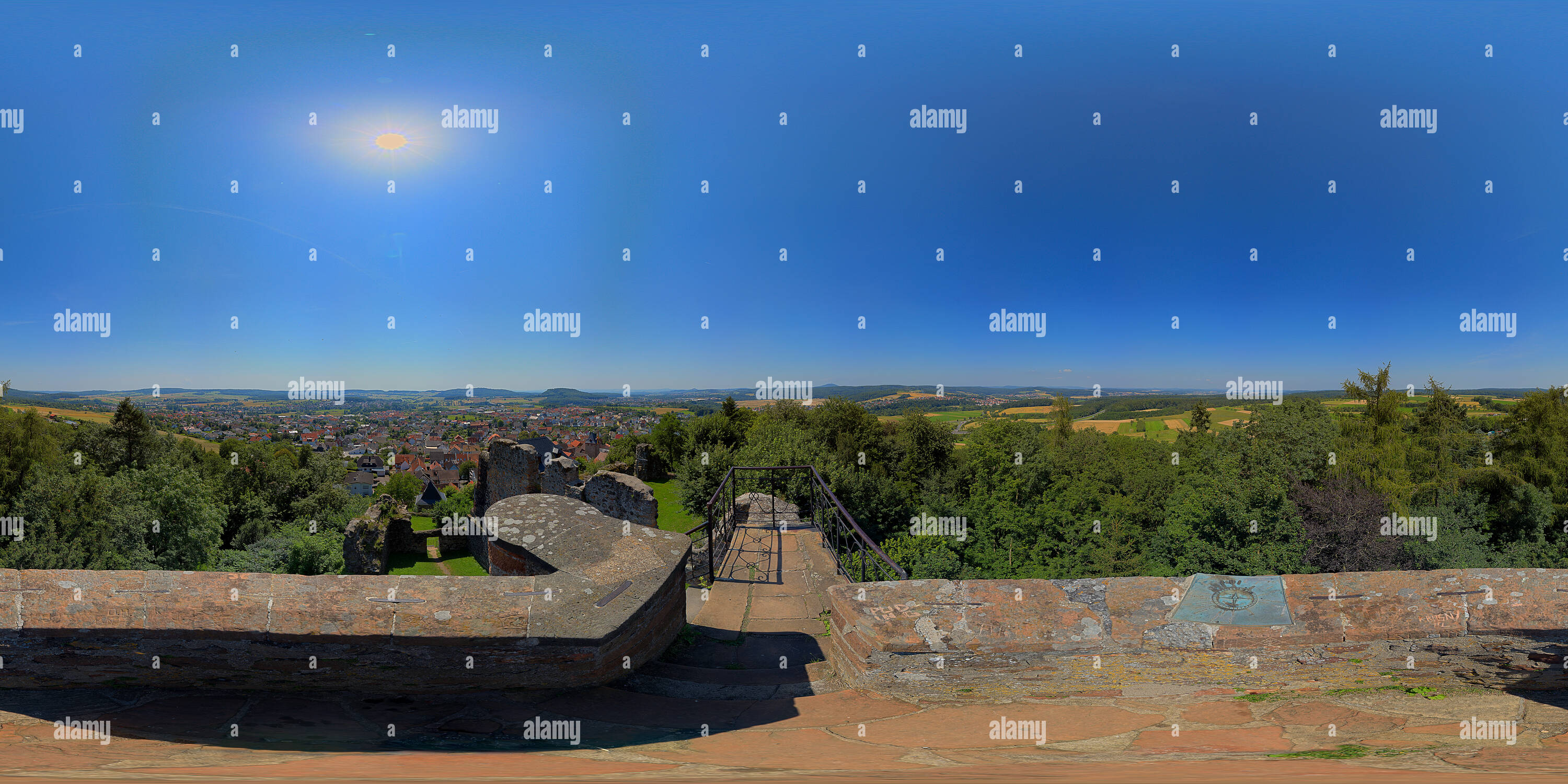 Burg staufenberg Banque de photographies et d’images à haute résolution ...