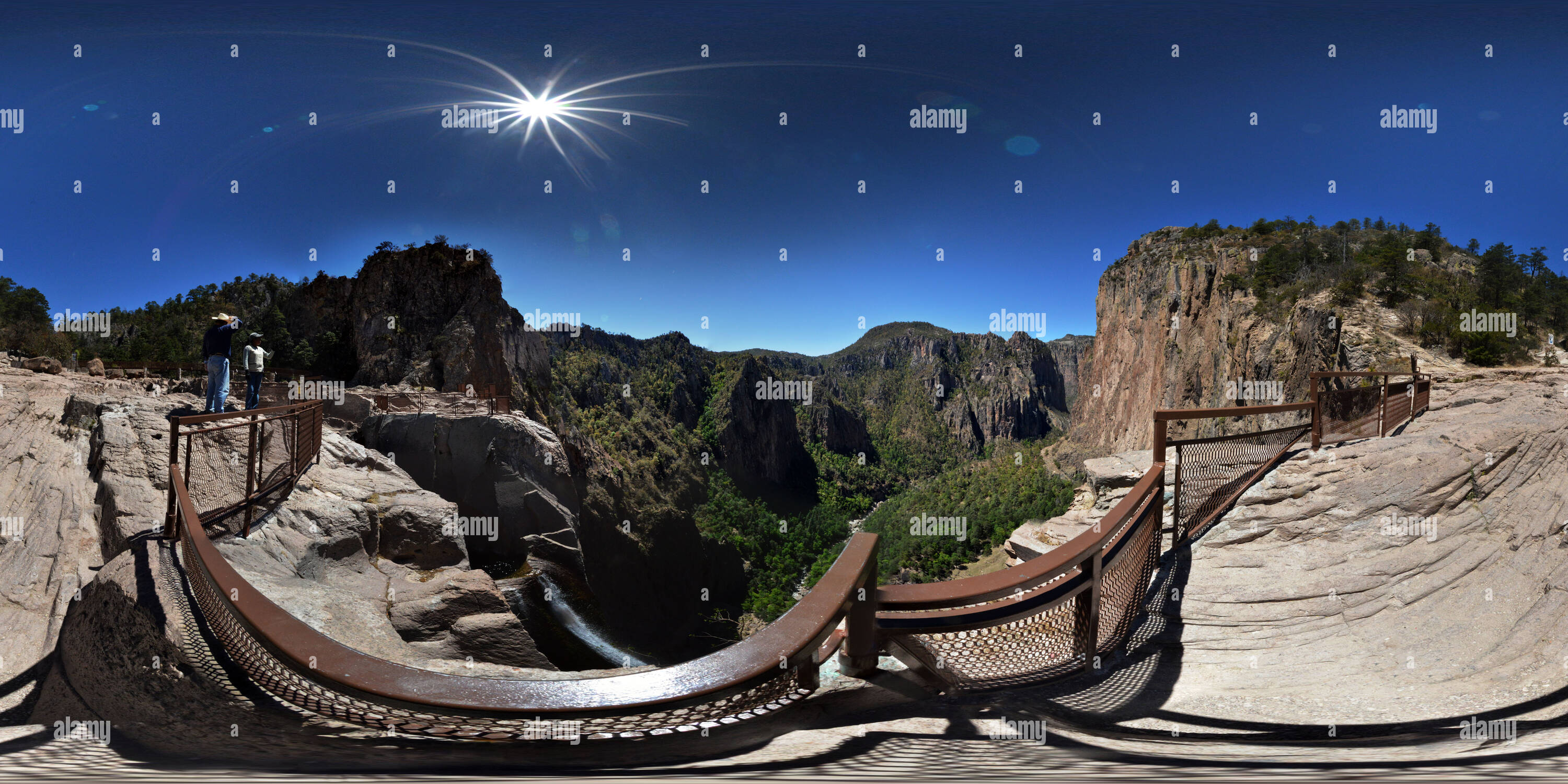 Cascada de basaseachi Banque de photographies et d’images à haute ...