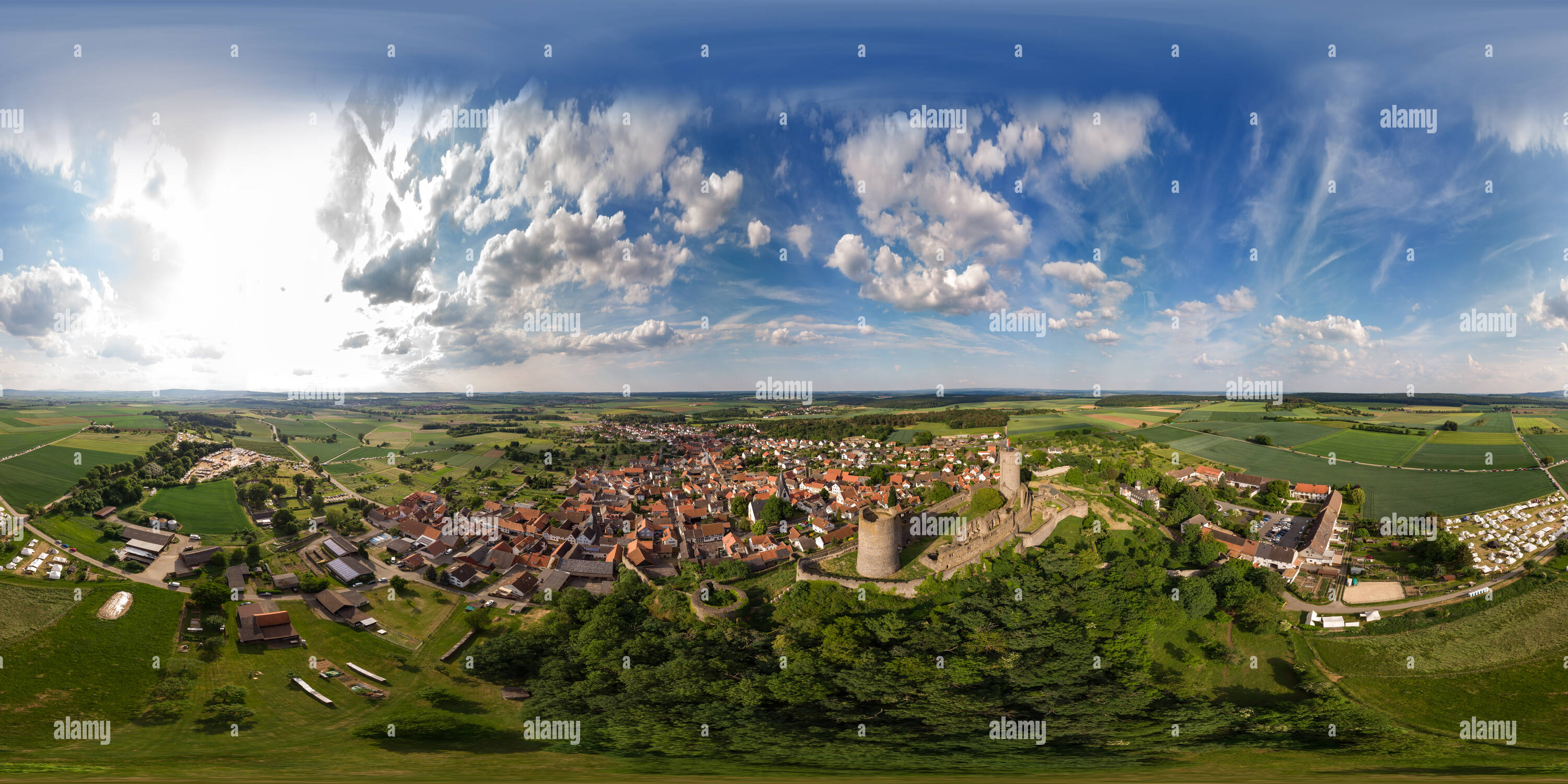 Château de munzenberg Banque de photographies et d’images à haute ...