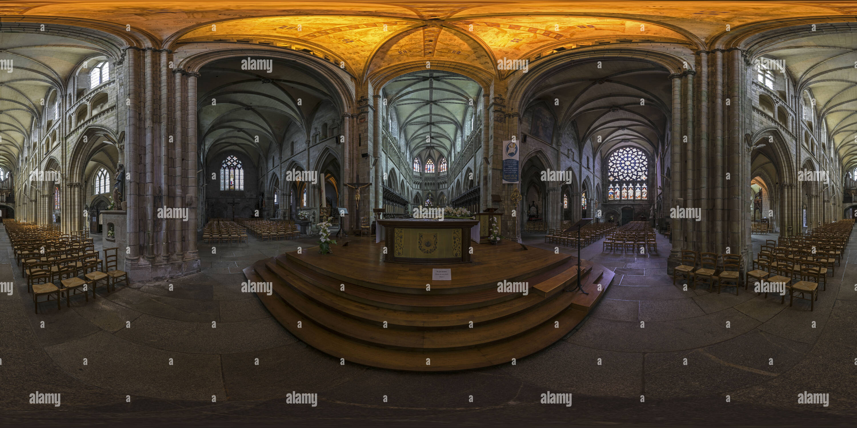 Vue à 360° de Cathédrale Saint-Paul-Aurélien, Finistère Bretagne - Alamy