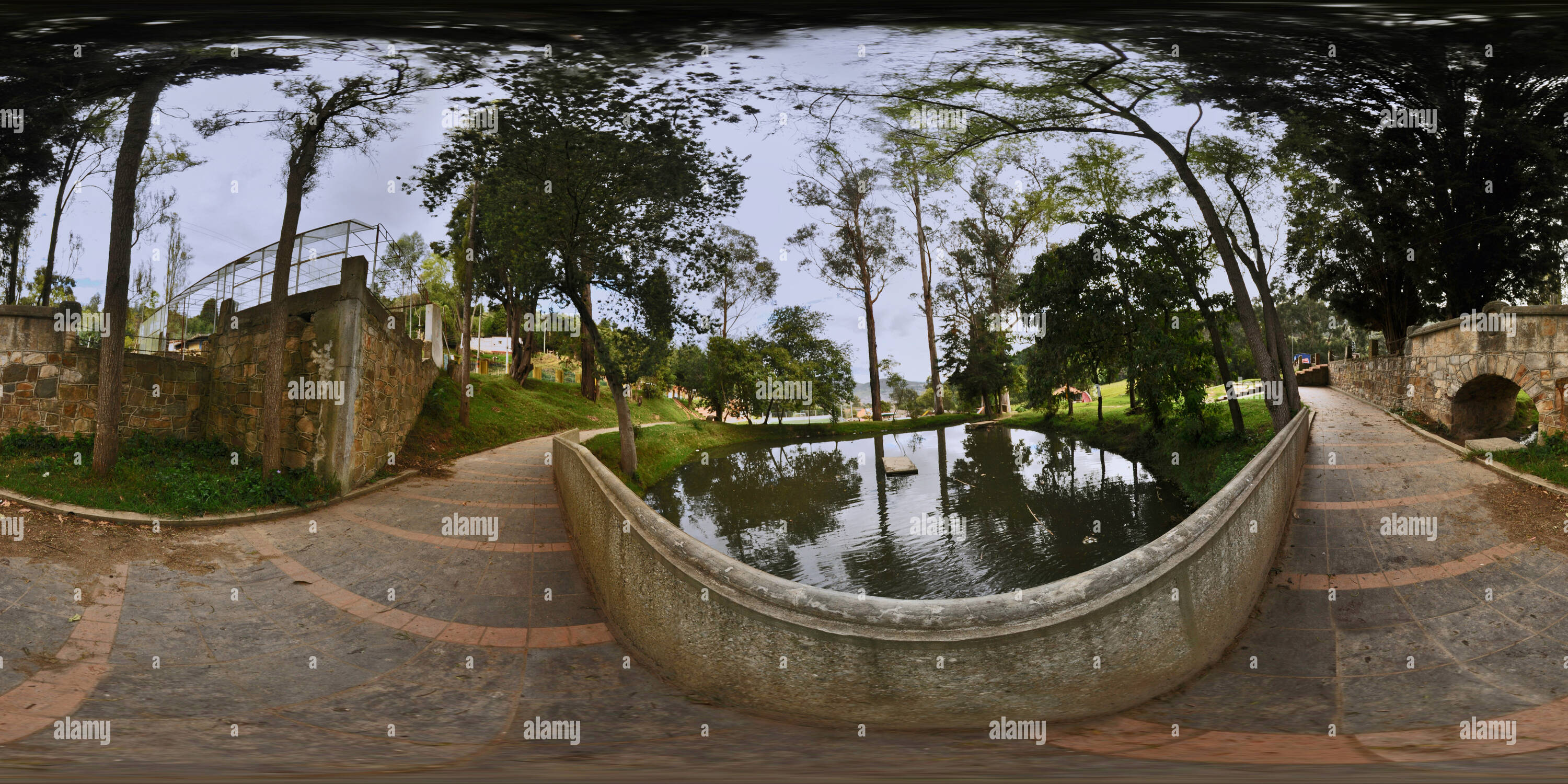 Vue à 360° de Parque Los Tanques Mini lago Recreacional - Alamy
