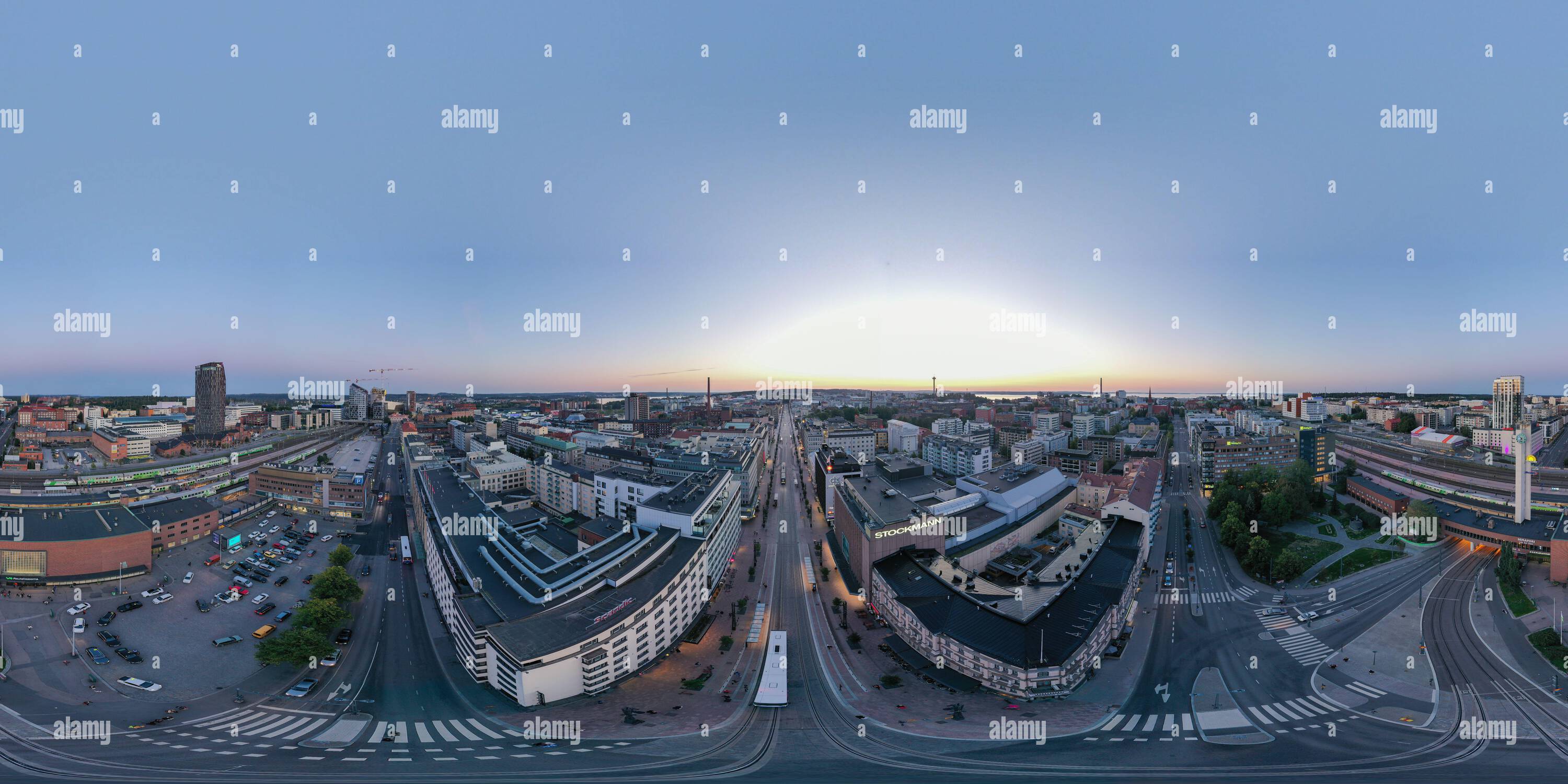 Panoramica 360 gradi immagini e fotografie stock ad alta risoluzione ...