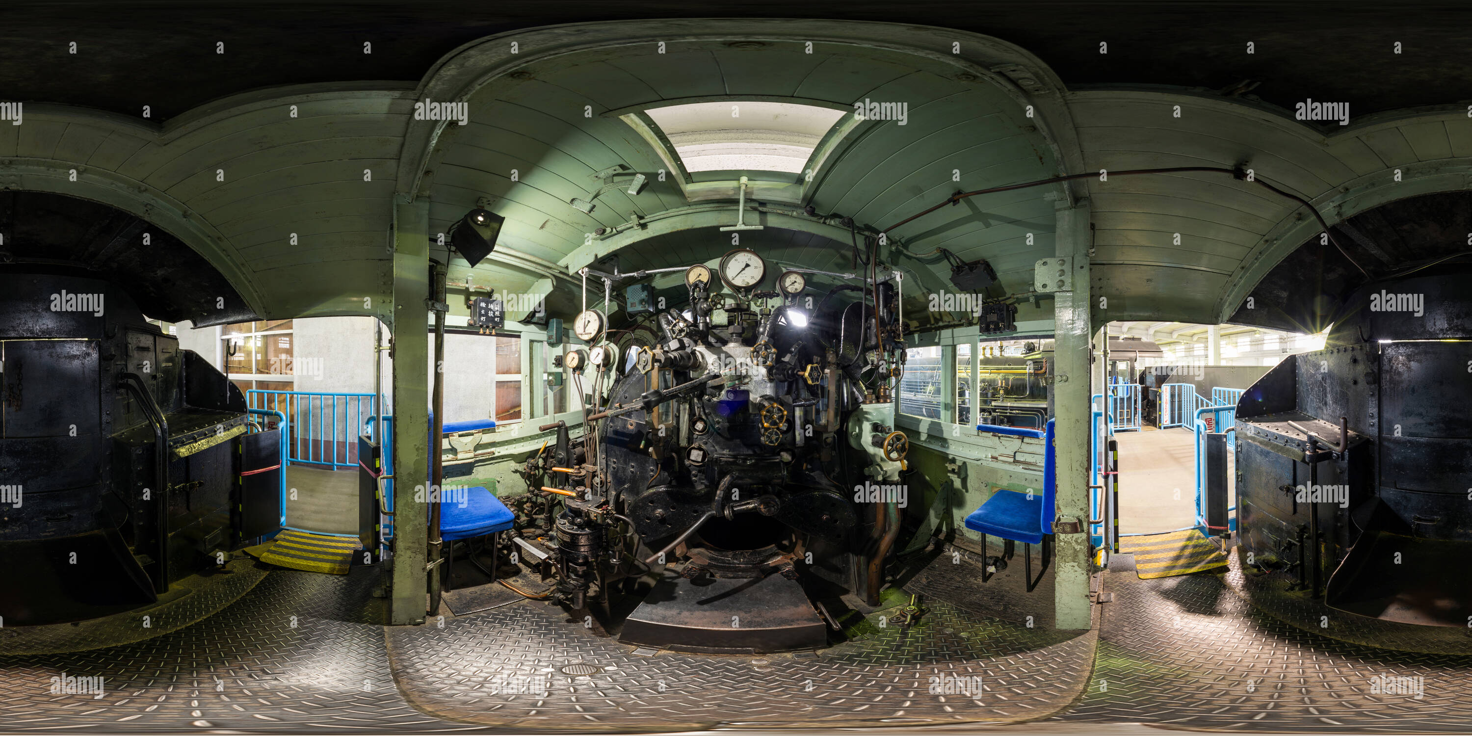 Museo ferroviario di kyoto immagini e fotografie stock ad alta risoluzione - Alamy