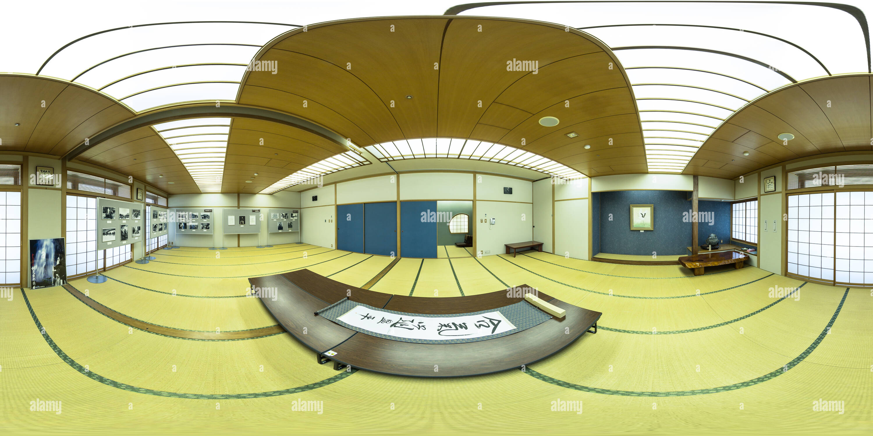 Vista a 360 gradi di Ueshiba Morihei originale scorrimento pensili ...