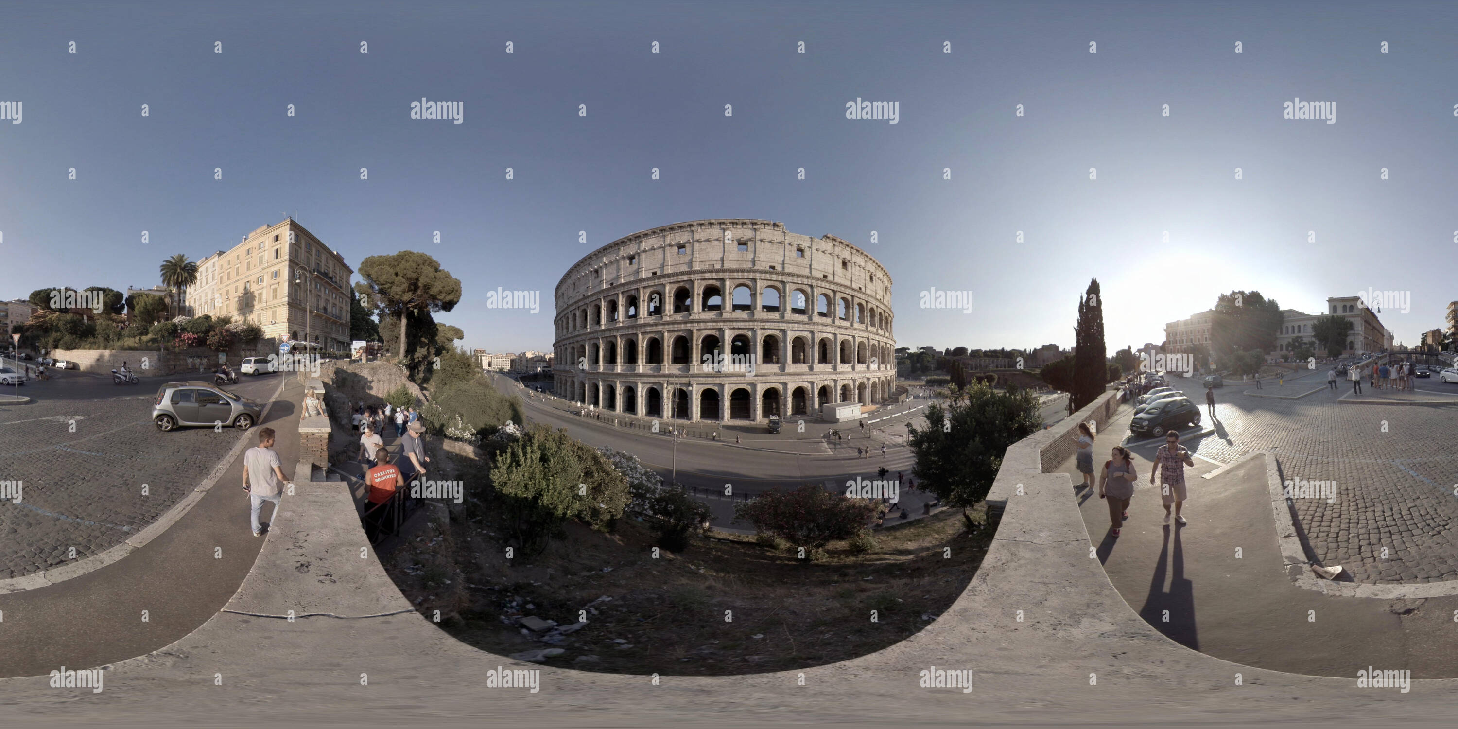 Vista a 360 gradi di Il Colosseo è probabilmente il più imponente ...