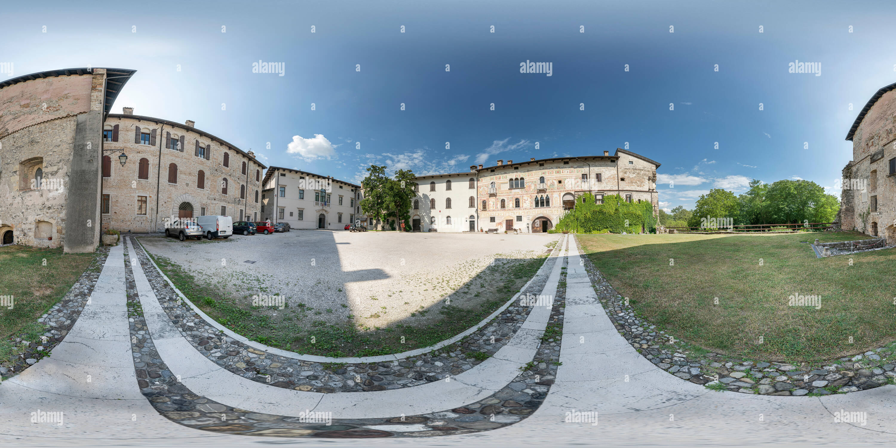 Panoramica 360 gradi medioevo immagini e fotografie stock ad alta ...